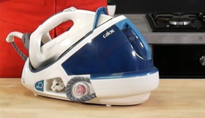 Centrale vapeur qui fuit : Comment changer la pompe ? - L'atelier SOS ...